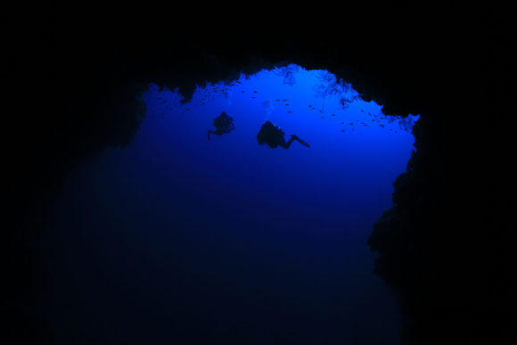 Everything You Need to Know About Diving the Blue Hole in Dahab, Egypt ...